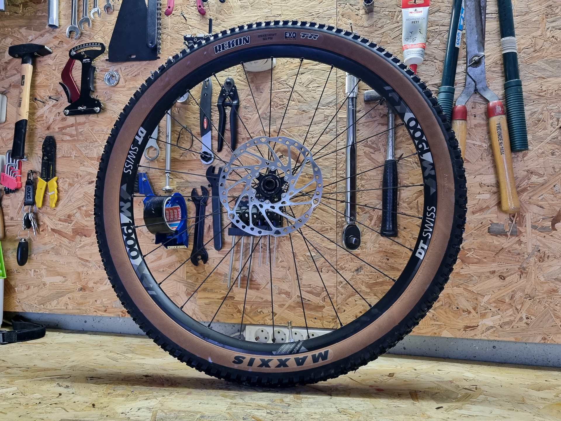 Tubeless Mantel flicken - meinMTB News | XC | Freeride | Gravel | Equipment